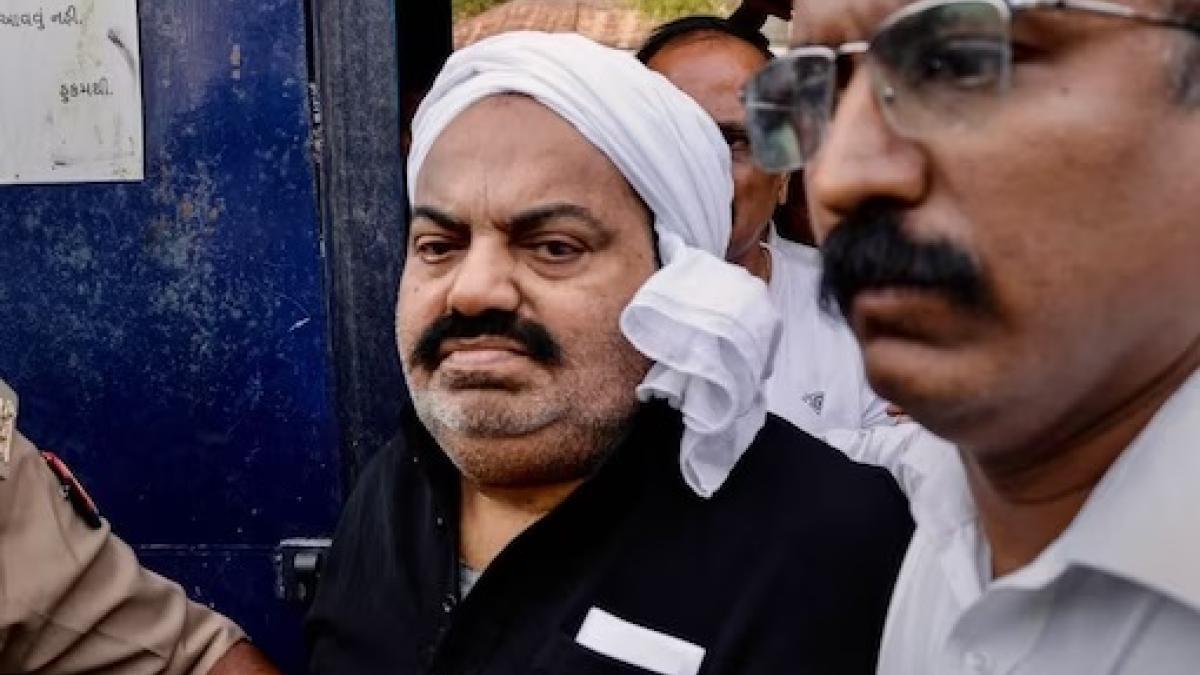 Atiq murder highlights: Atiq Ahmed, Ashraf buried in Prayagraj, shooters sent to 14-day judicial ...